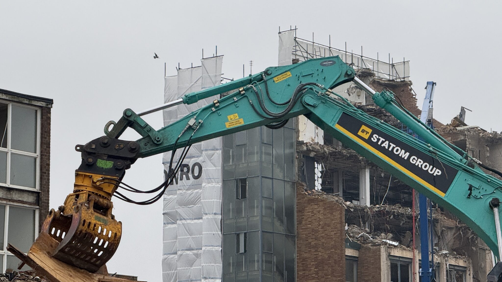 Leegate demolition in video and pictures – Lee Manor Society